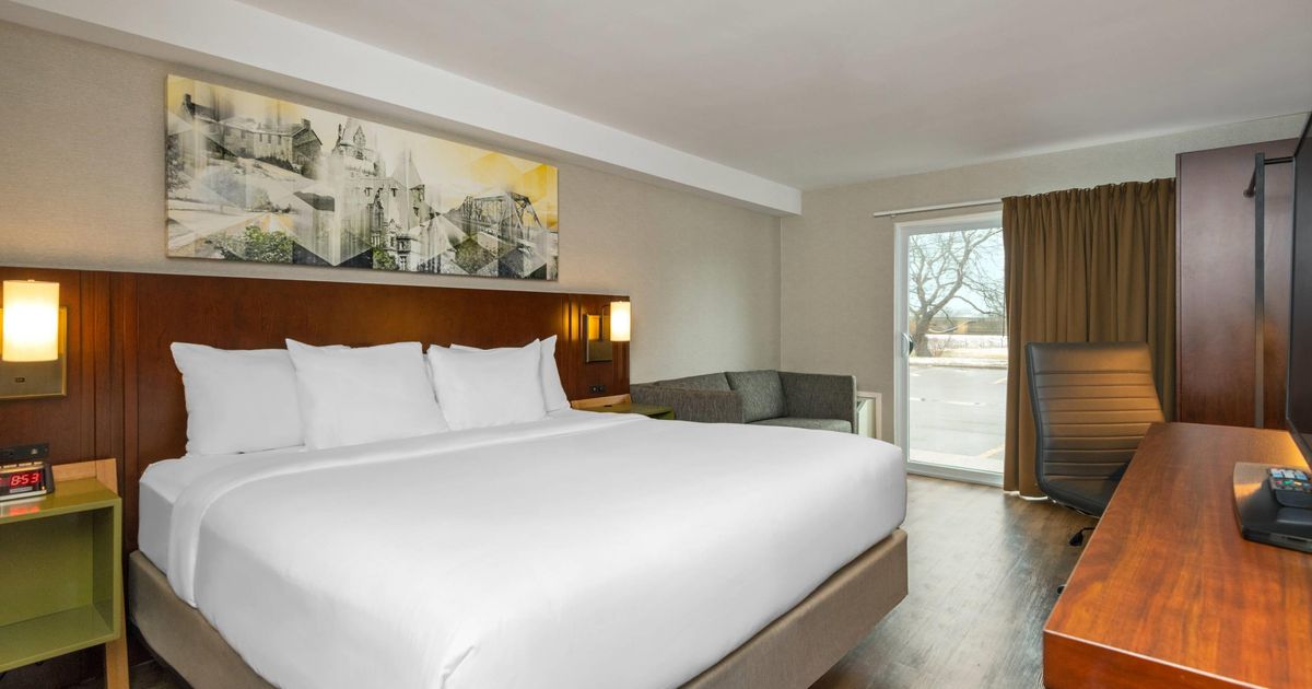 Comfort Inn from $114. Kenora Hotel Deals & Reviews - KAYAK