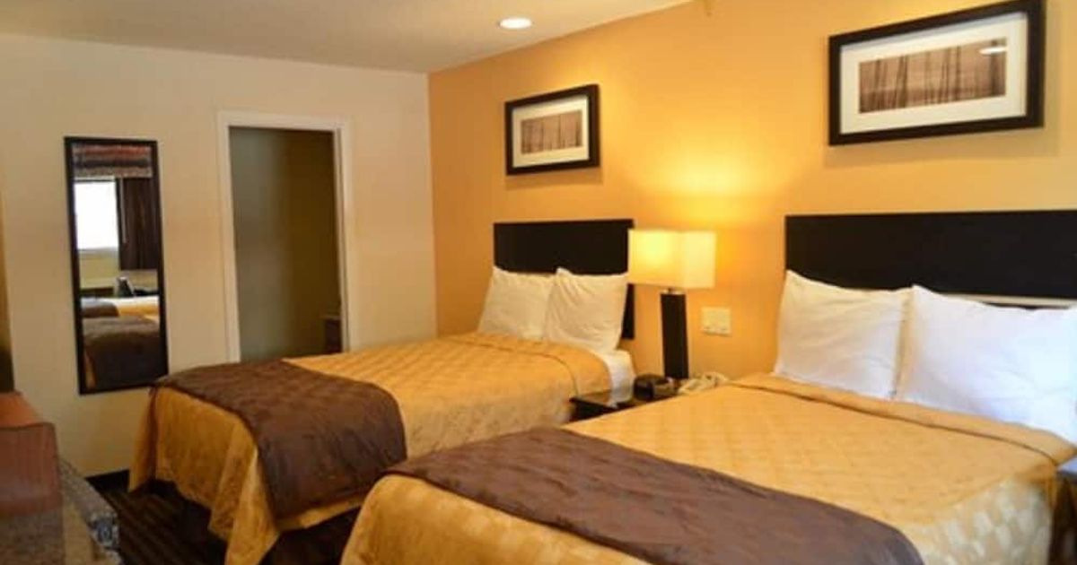 Enfield Inn from $50. Enfield Hotel Deals & Reviews - KAYAK