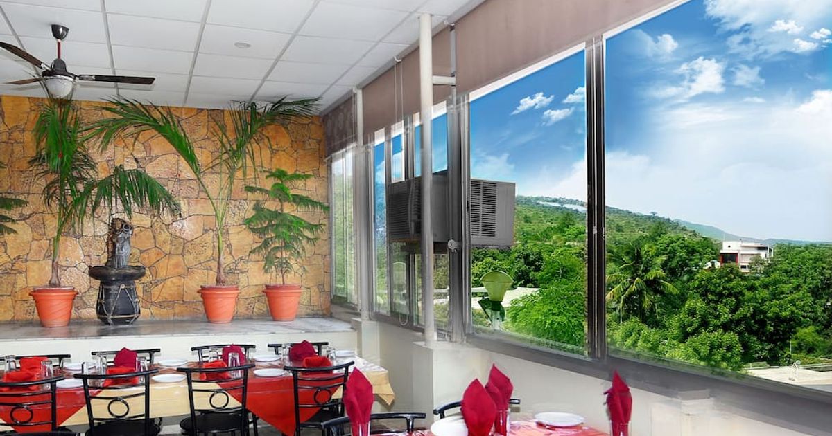 Hotel Padmini Palace from $17. Udaipur Hotel Deals & Reviews - KAYAK