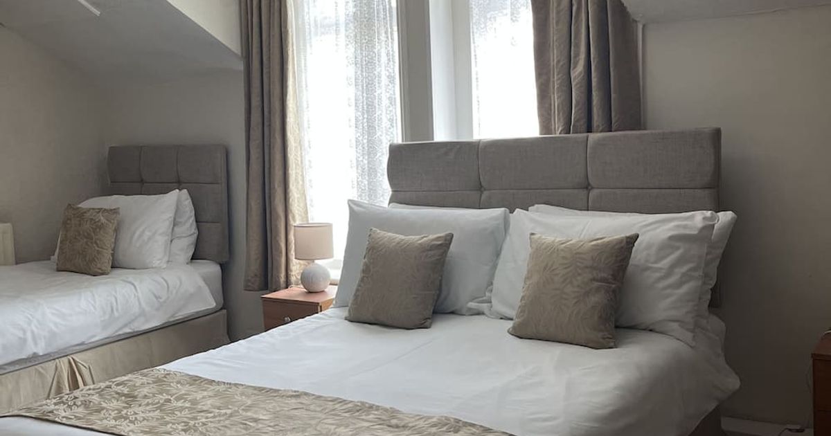 Sharn Bek Hotel £37. Blackpool Hotel Deals & Reviews - KAYAK