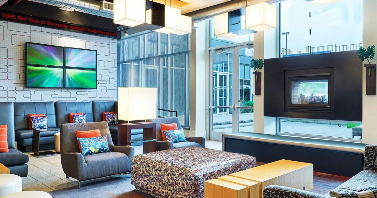 Aloft Las Colinas £86. Irving Hotel Deals & Reviews - KAYAK