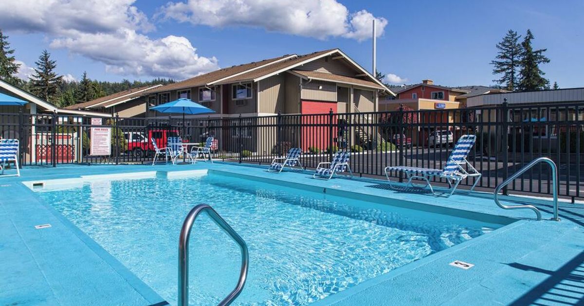 Coachman Inn £64. Bellingham Hotel Deals & Reviews - KAYAK