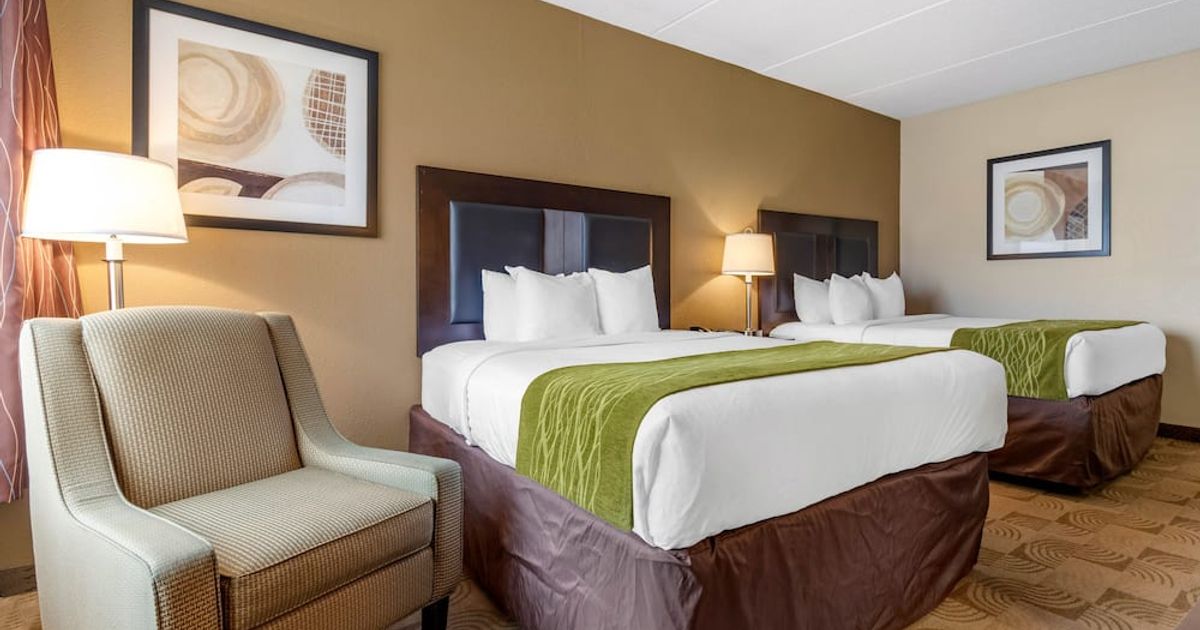 Comfort Inn Warner Robins - Robins Air Force Base Area $129. Warner ...