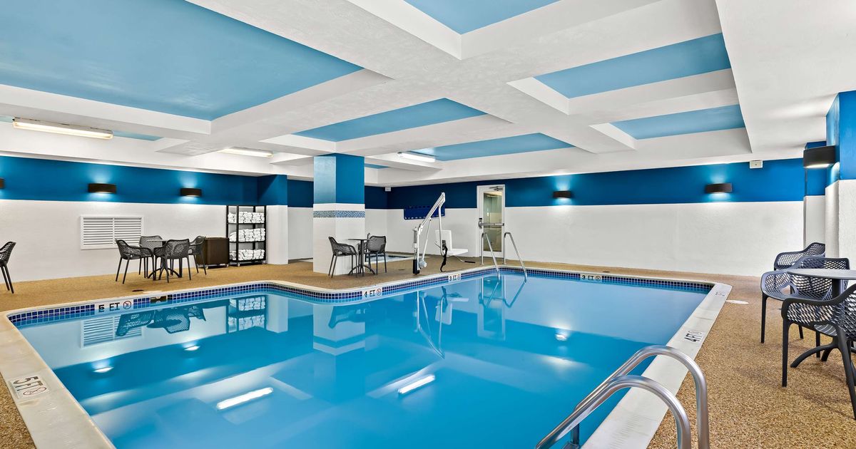 Hampton Inn & Suites Canton from $109. Canton Hotel Deals & Reviews - KAYAK