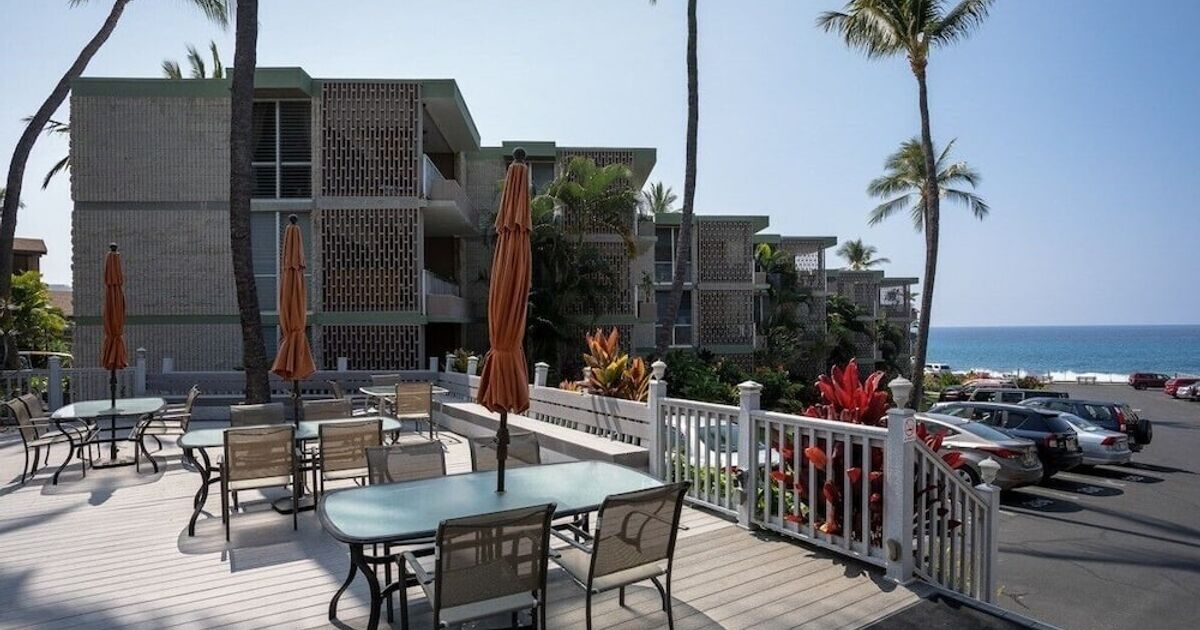 Alii Villas Condominiums from $100. Kailua-Kona Hotel Deals & Reviews ...