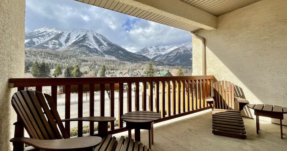Park Place Lodge $185. Fernie Hotel Deals & Reviews - KAYAK