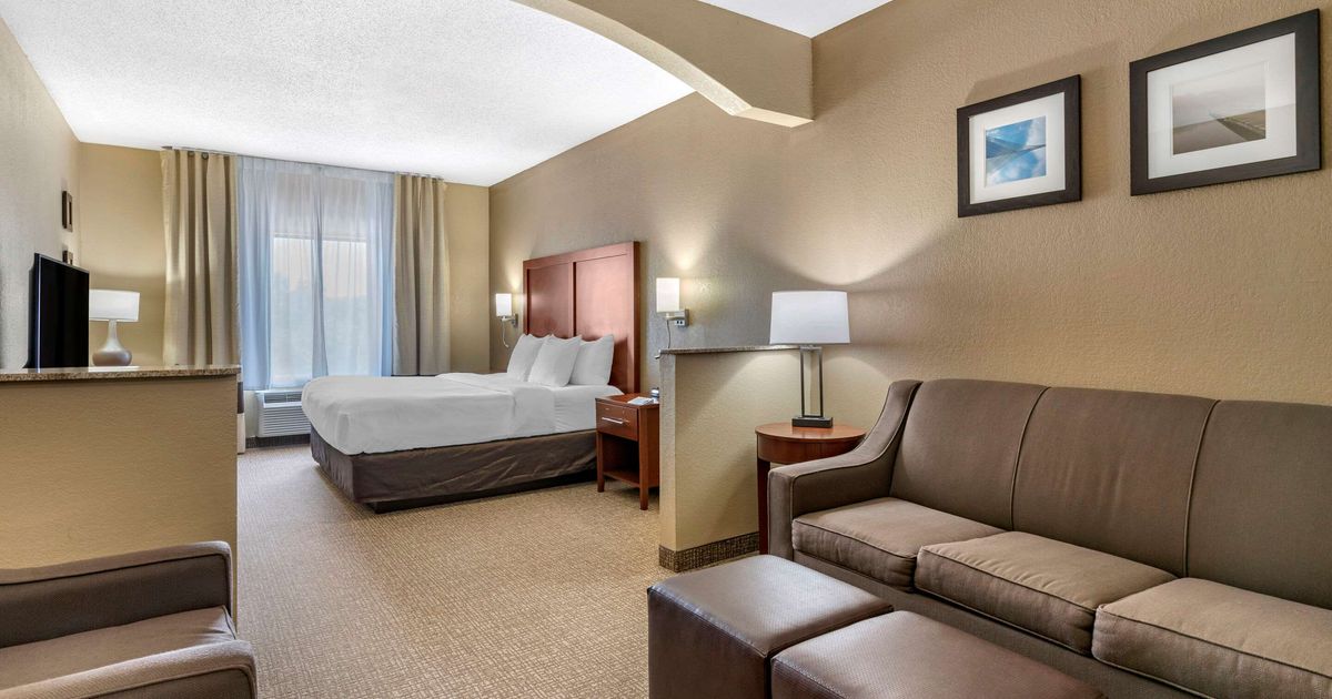 Comfort Inn & Suites St. Louis-O'Fallon from $89. O'Fallon Hotel Deals ...