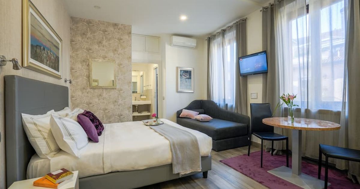 Monza City Rooms & Studios from $136. Monza Hotel Deals & Reviews - KAYAK