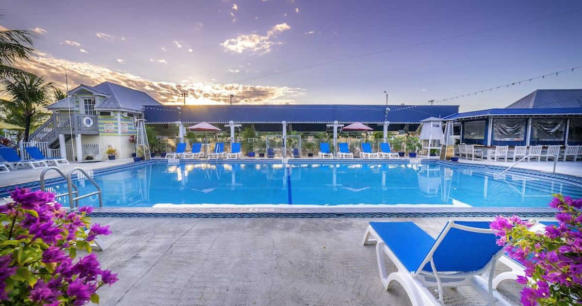 Ibis Bay Resort ₹ 9,950. Key West Hotel Deals & Reviews - KAYAK