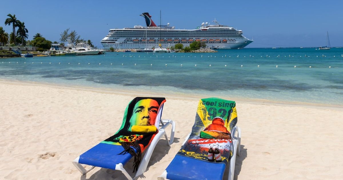 Sandcastles Deluxe Beach Resort from $89. Ocho Rios Hotel Deals ...