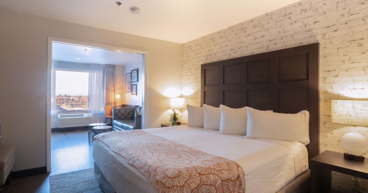 Oxford Suites Chico from $103. Chico Hotel Deals & Reviews - KAYAK