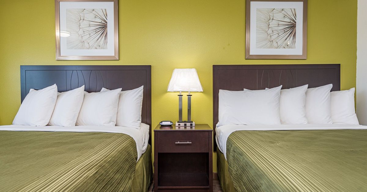 Sundowner Motel Sequim from $24. Sequim Hotel Deals & Reviews - KAYAK