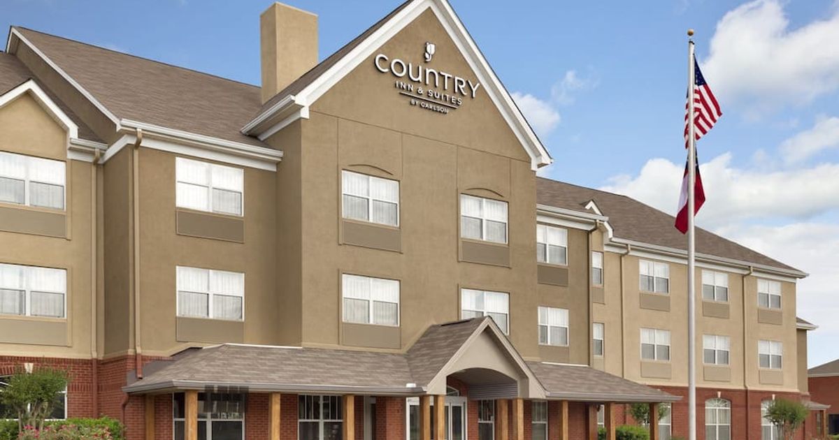 Country Inn & Suites by Radisson, Warner Robins from $77. Warner Robins ...