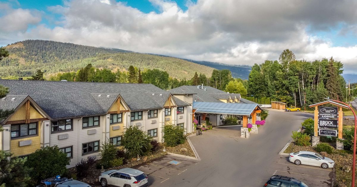 Prestige Hudson Bay Lodge, Premier Collection, Smithers | HotelsCombined