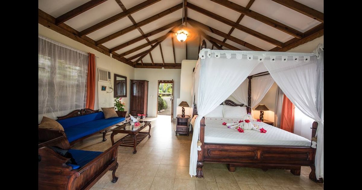 Popa Paradise Beach Resort in Bocas del Toro, Panama from $456: Deals ...