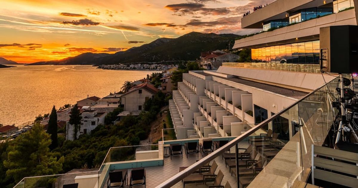Grand Hotel Neum Wellness & Spa, Neum | SWOODOO