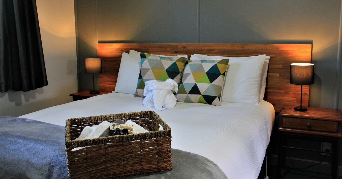 Hideaway of Rotorua $124. Rotorua Hotel Deals & Reviews - KAYAK