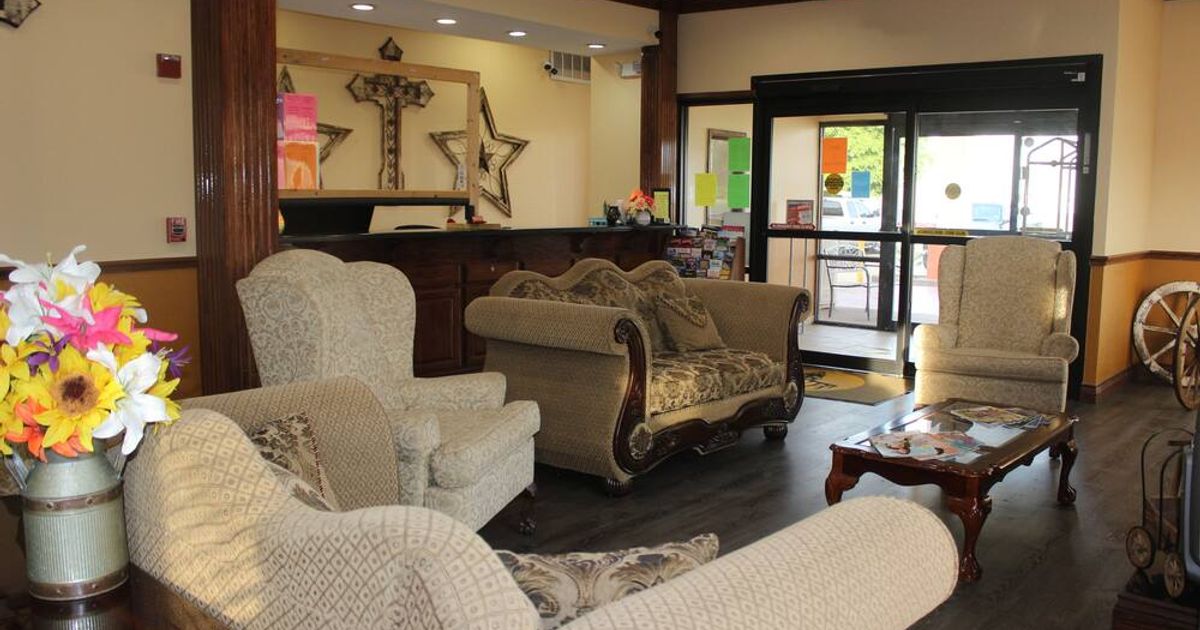 Truckerz Inn from $67. Jacksonville Hotel Deals & Reviews - KAYAK