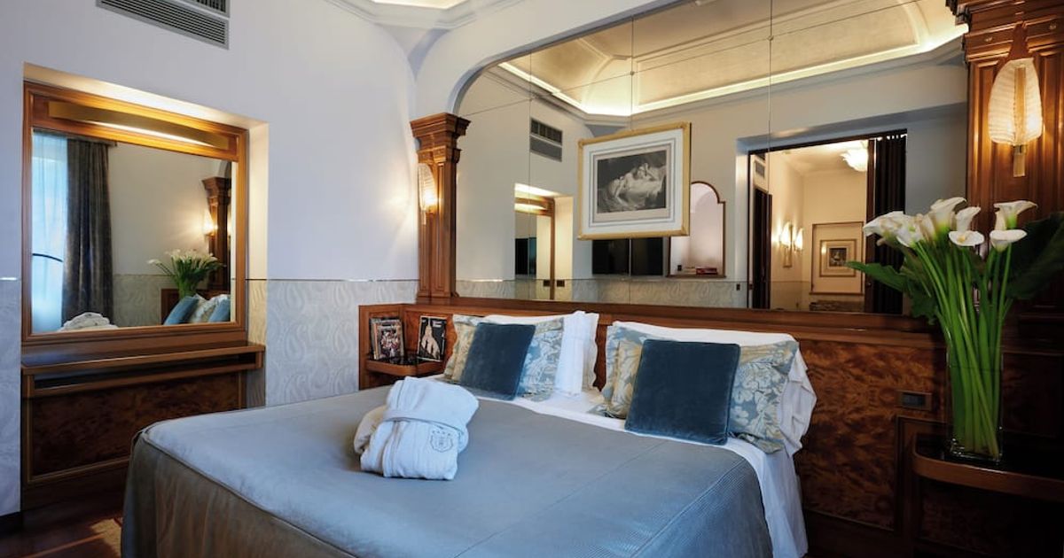 Hotel Farnese £117. Rome Hotel Deals & Reviews - KAYAK