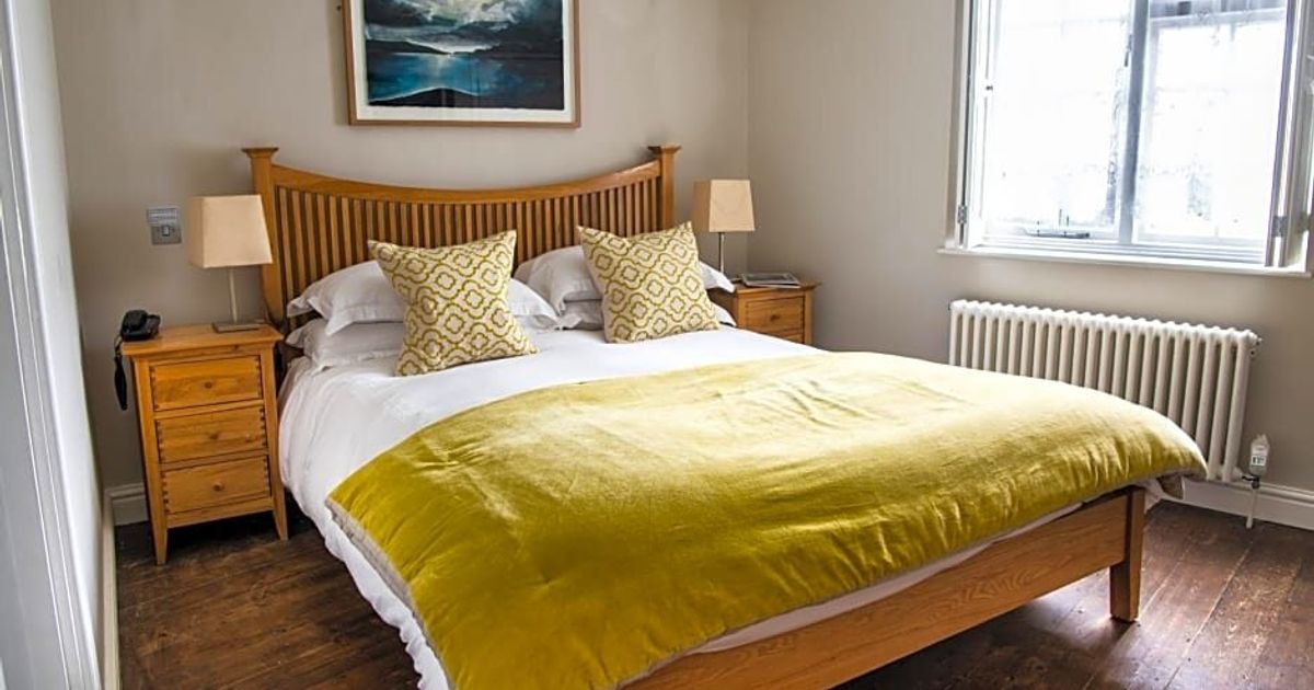 Wheelwrights Arms Country Inn & Pub £83. Bath Hotel Deals & Reviews - KAYAK