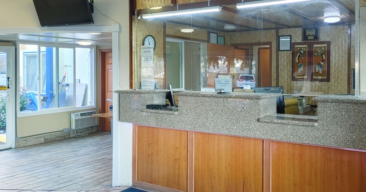 Rodeway Inn Seattle Airport from $43. SeaTac Hotel Deals & Reviews - KAYAK
