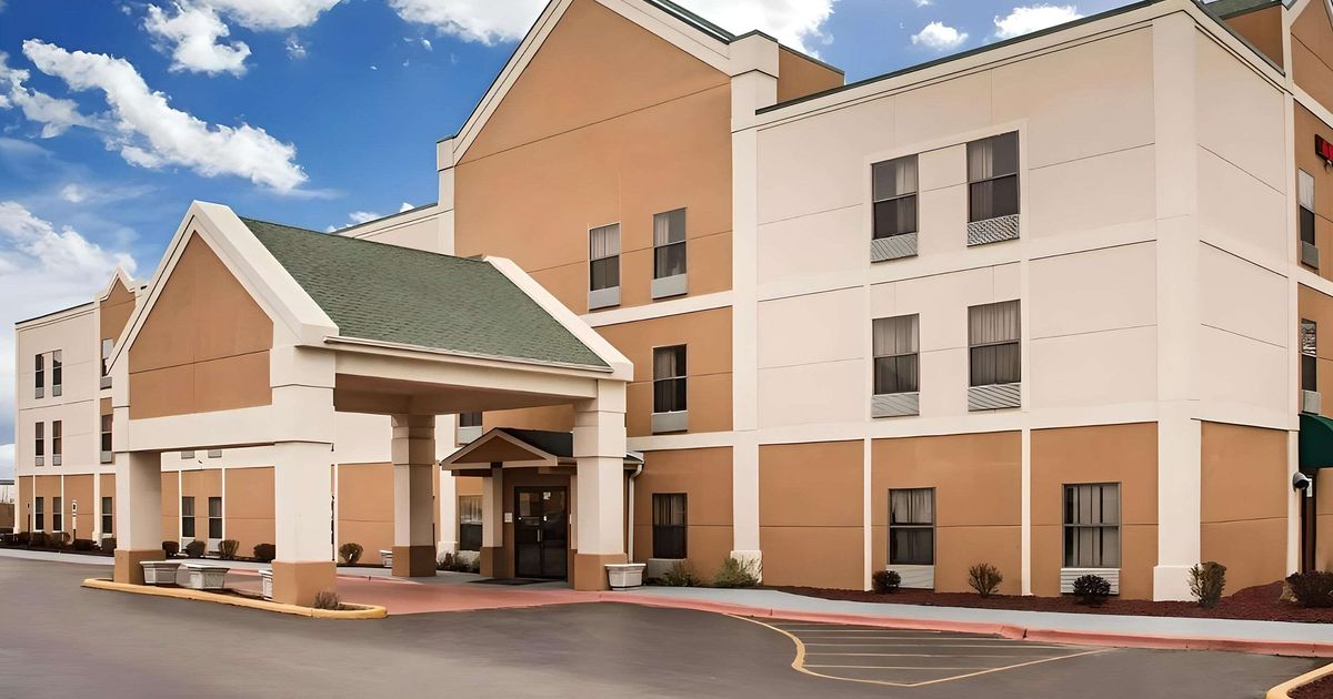 Halsted Inn and Suites Harvey - Chicago Southland from $62. Harvey ...