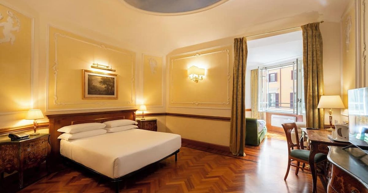 Hotel Hiberia from $55. Rome Hotel Deals & Reviews - KAYAK