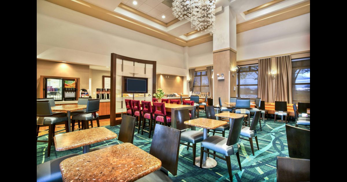 SpringHill Suites by Marriott Chicago Elmhurst/Oakbrook Area in ...