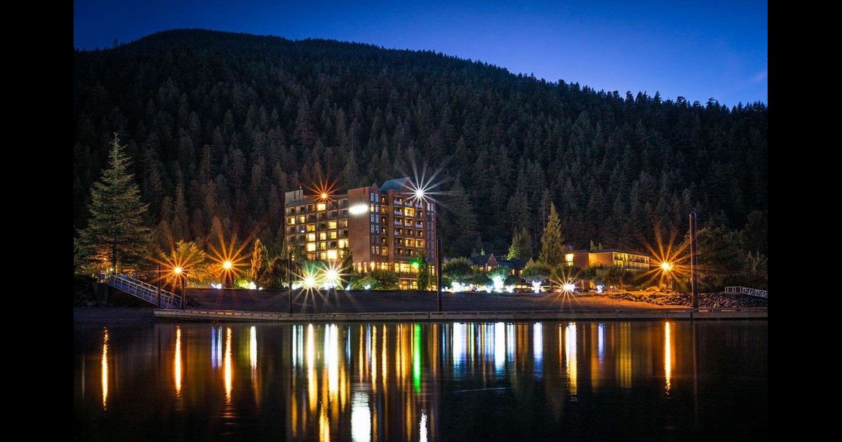 Harrison Hot Springs Resort and Spa $114 ($̶1̶9̶3̶). Harrison Hot ...