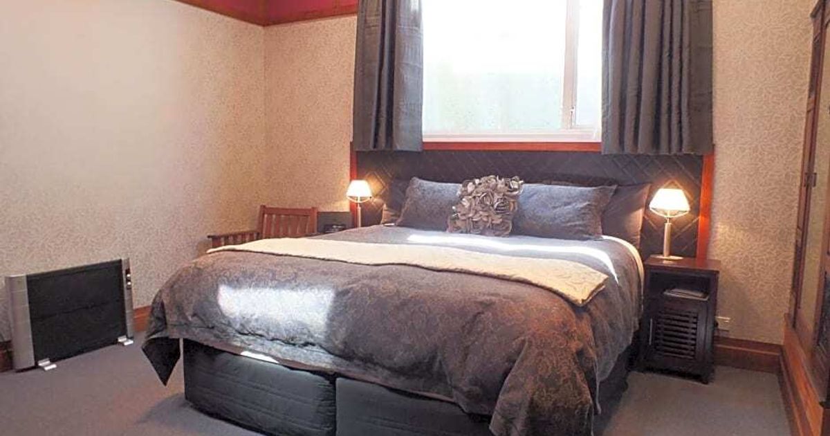 The Barristers Inn from $102. Reefton Hotel Deals & Reviews - KAYAK