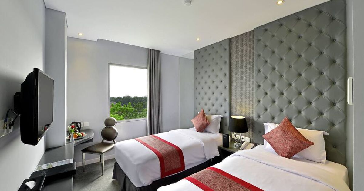 Serela Cihampelas Hotel £15. Bandung Hotel Deals & Reviews - KAYAK