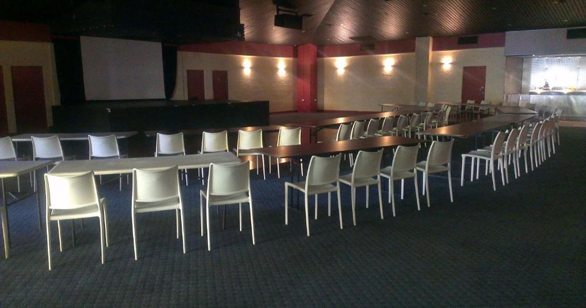 Overlander Hotel from $80. Mount Isa Hotel Deals & Reviews - KAYAK