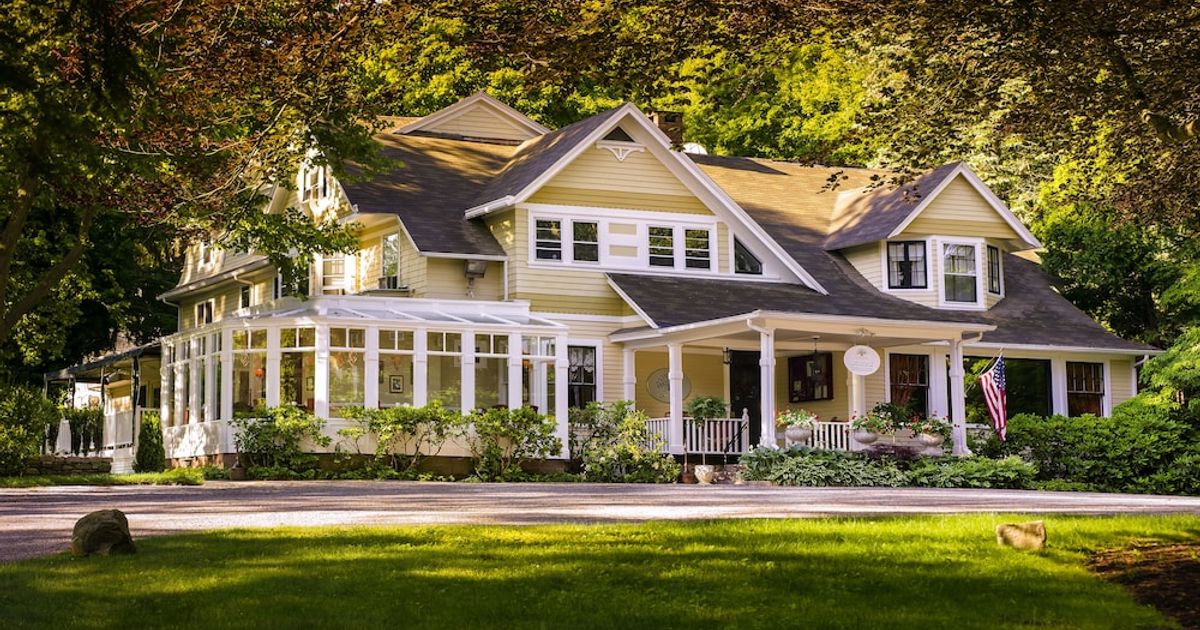 Copper Beech Inn from $321. Ivoryton Hotel Deals & Reviews - KAYAK