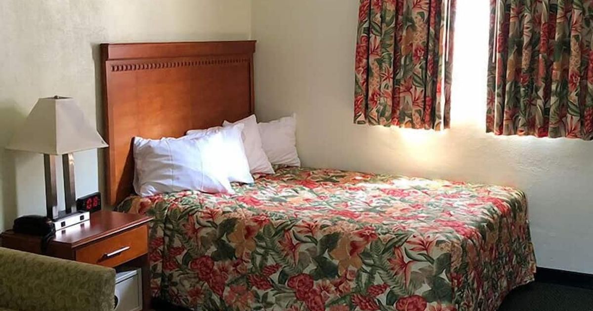 Relax Inn from $70. New Castle Hotel Deals & Reviews - KAYAK