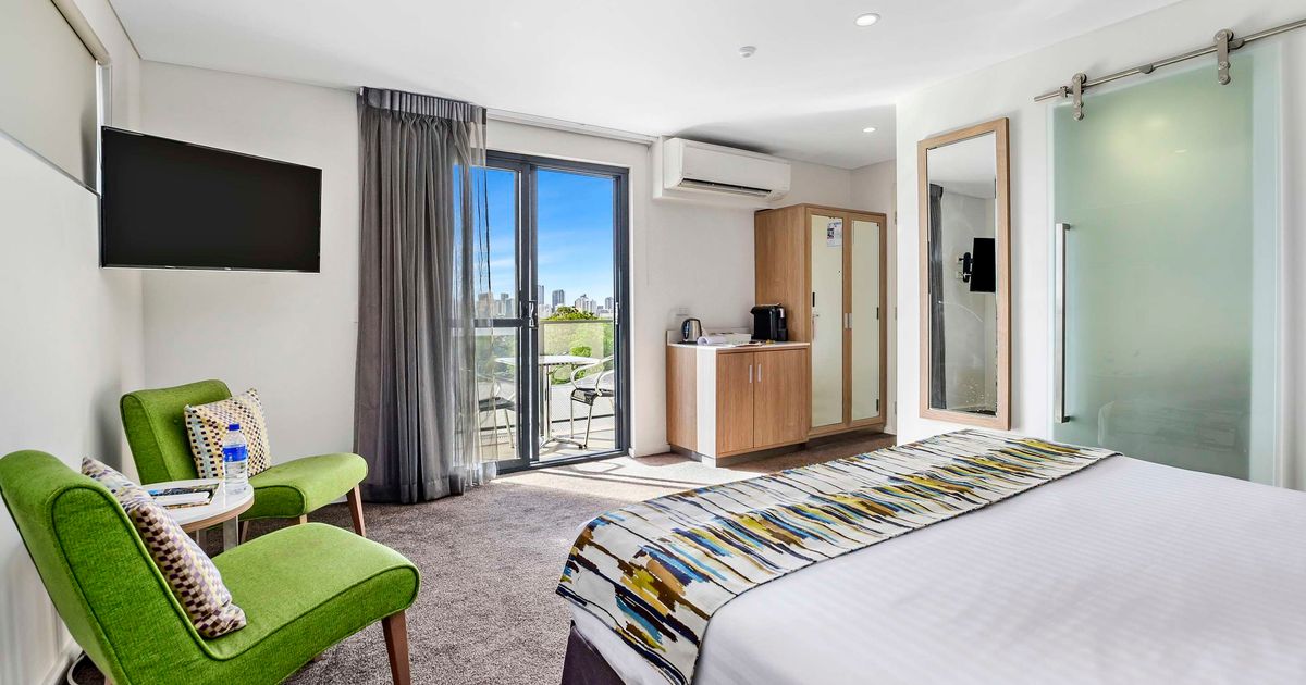 Metro Hotel Perth from $72. South Perth Hotel Deals & Reviews - KAYAK