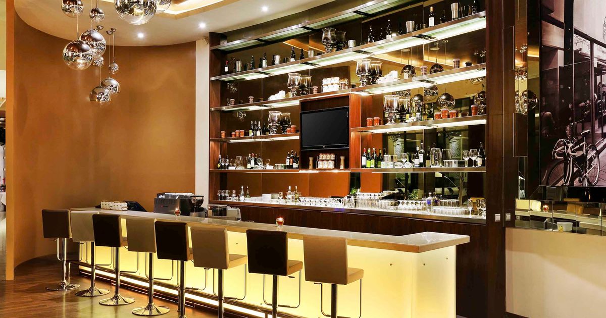 Novotel Banjarmasin Airport £22. Banjarmasin Hotel Deals & Reviews - KAYAK