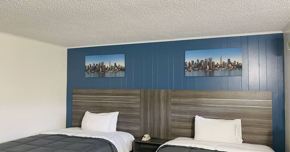 Crown Inn from $57. Linden Hotel Deals & Reviews - KAYAK