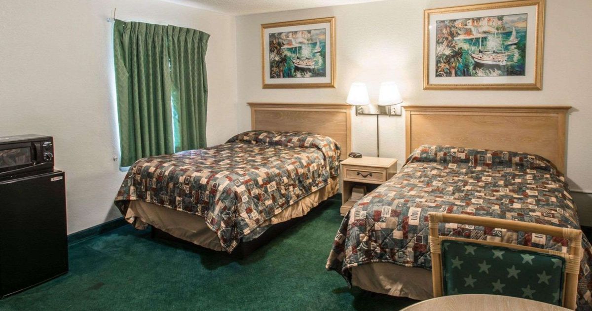 Rodeway Inn Fort Pierce Us Highway 1 from $56. Fort Pierce Hotel Deals ...