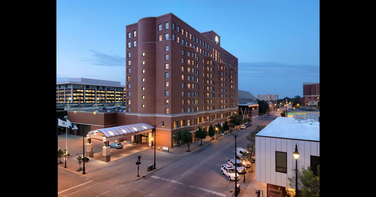 President Abraham Lincoln Springfield - a DoubleTree by Hilton Hotel in ...