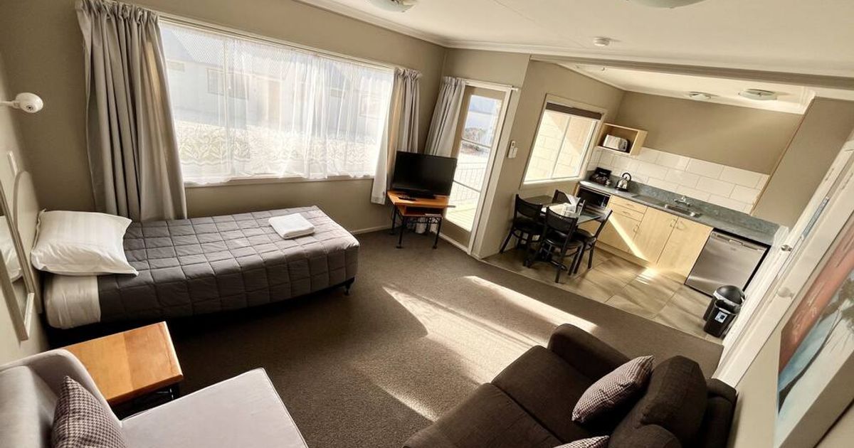 Manuka Crescent Motel from $57. Wanaka Hotel Deals & Reviews - KAYAK