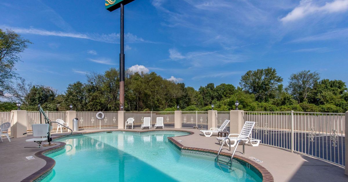 Quality Inn Athens I-65 / Huntsville Area West from $52. Athens Hotel ...