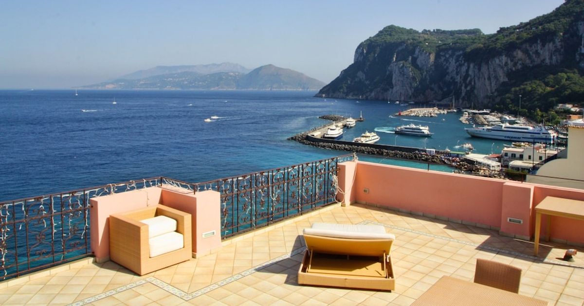 Capri Inn £136. Capri Hotel Deals & Reviews - KAYAK