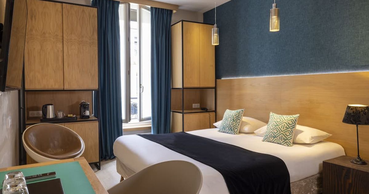 Hotel Elixir Paris £139. Paris Hotel Deals & Reviews - KAYAK