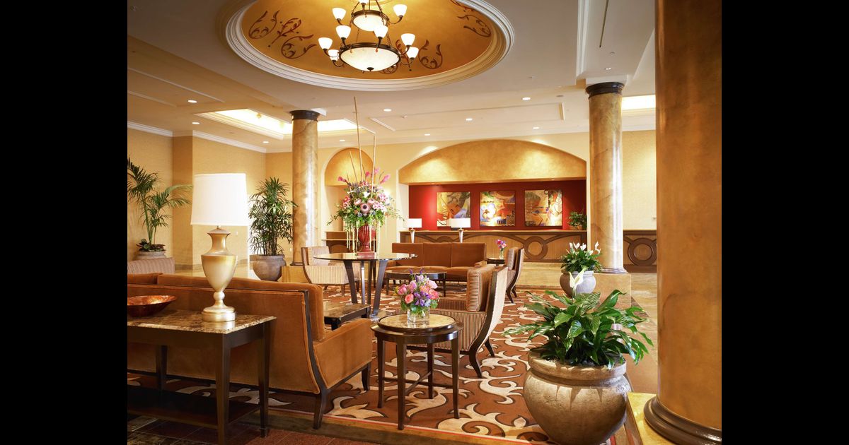 DoubleTree Suites by Hilton Hotel Anaheim Resort - Convention Center in ...