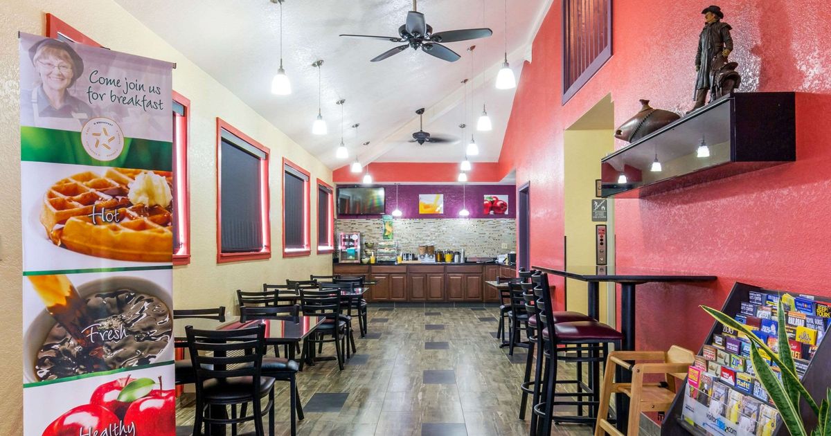 Quality Inn Lamar £52. Lamar Hotel Deals & Reviews - KAYAK