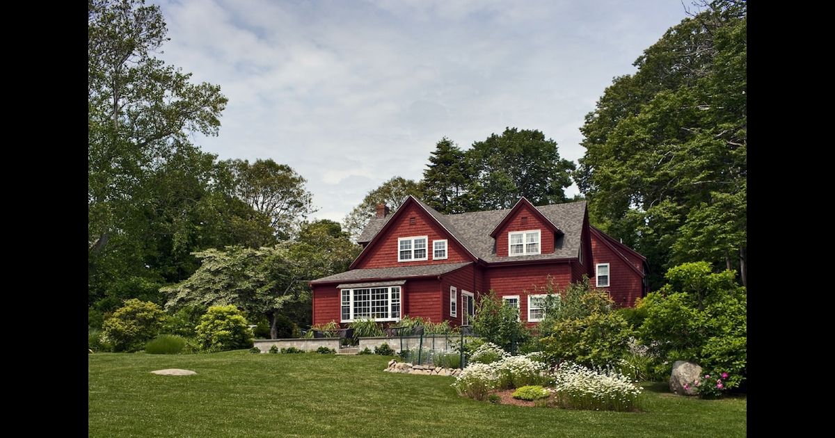 Woods Hole Passage Inn in Falmouth, the United States from $308: Deals ...