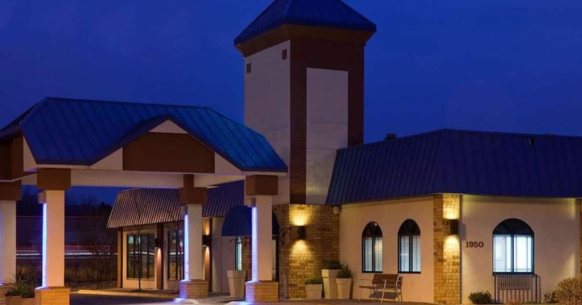 Blue Way Inn Eagan Extended Stay from $51. Eagan Hotel Deals & Reviews ...