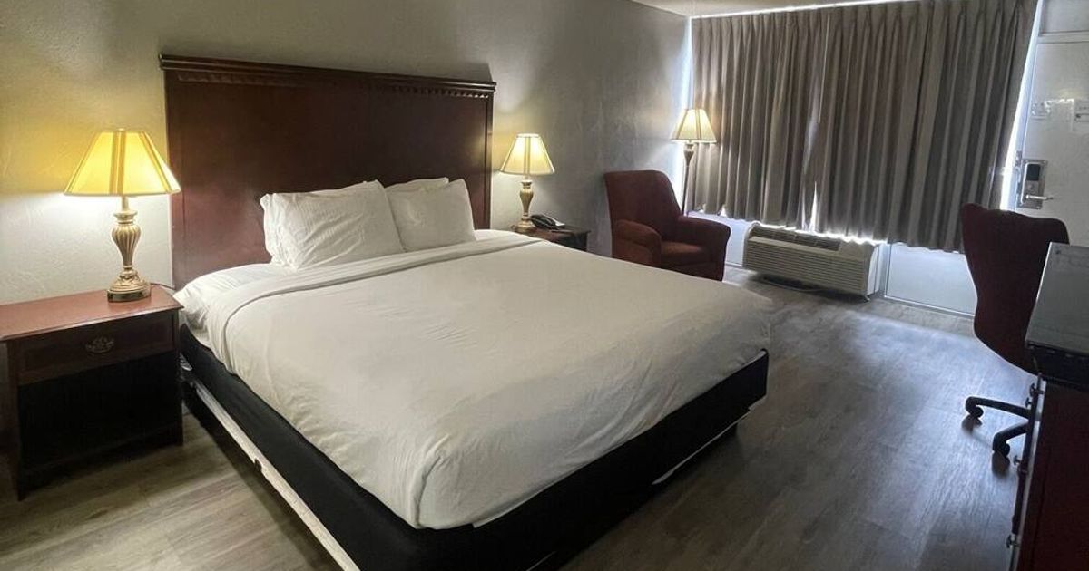 Willow Tree Inn Branson £38. Branson Hotel Deals & Reviews - KAYAK