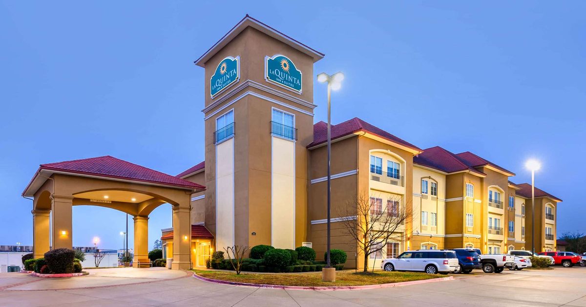 La Quinta Inn & Suites by Wyndham Longview North $91. Longview Hotel ...