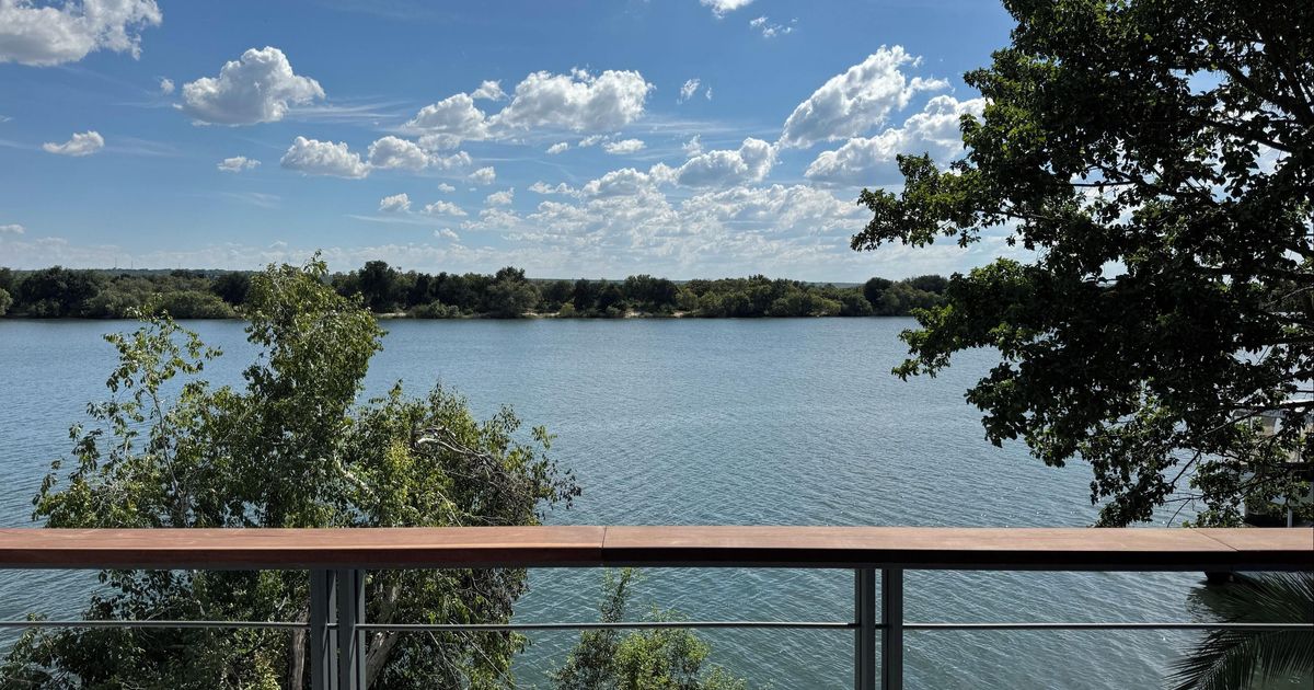 The Victoria Falls Waterfront ab 31 €. Lodges in Livingstone - KAYAK